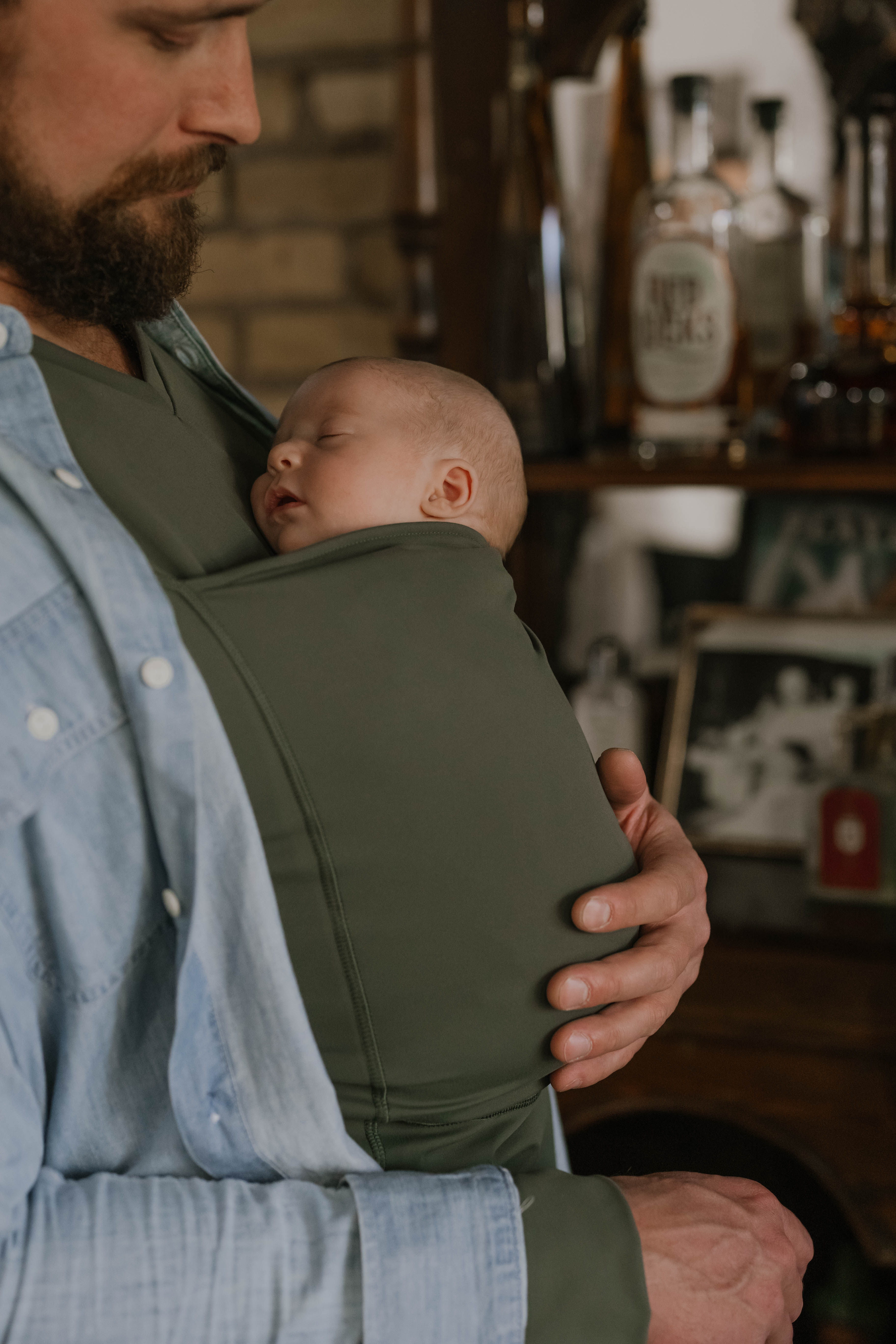Lalabu Dad Shirt | Original Babywearing T-Shirt with Kangaroo Pouch ...